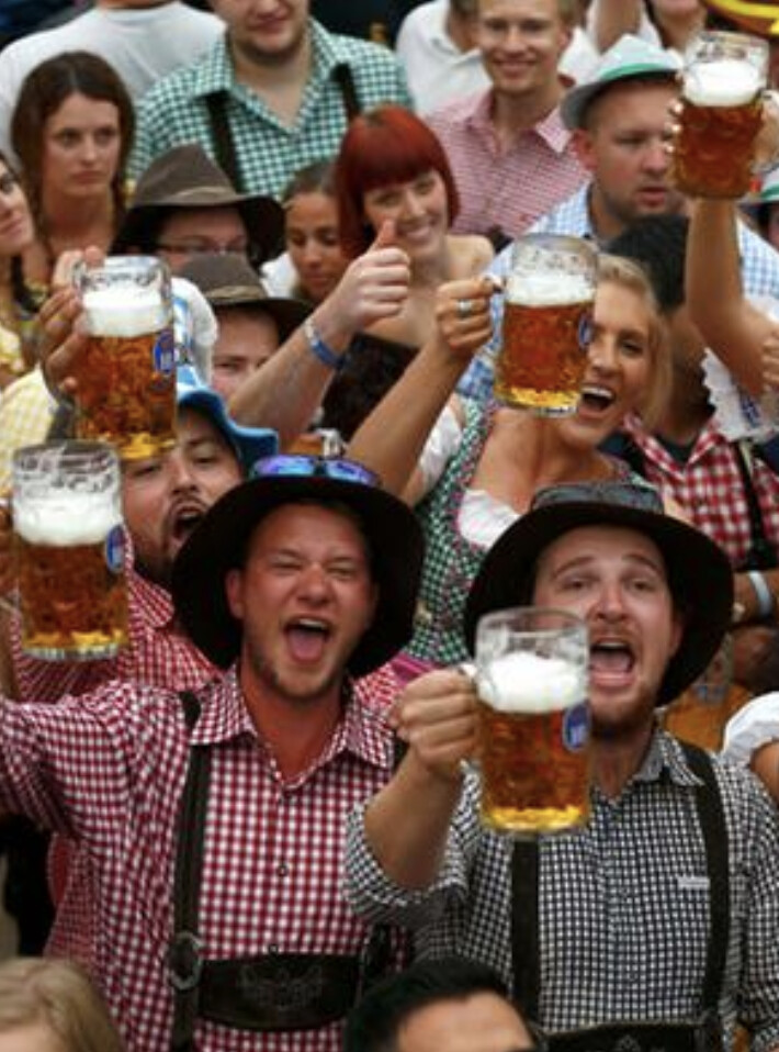 How People from Around the World Say 'Cheers' - Molly's Spirits